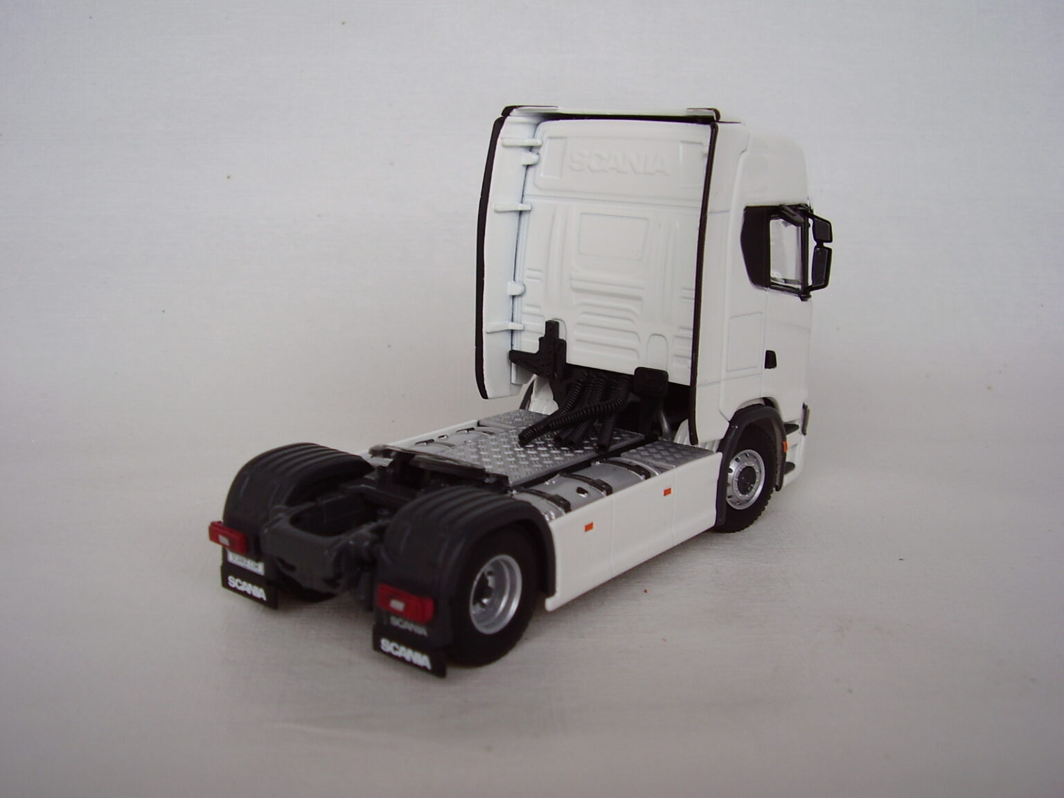 Miniatura Caminhão New Scania S730 HIGHLINE 2023 V8 escala 1:50 da WSI ...